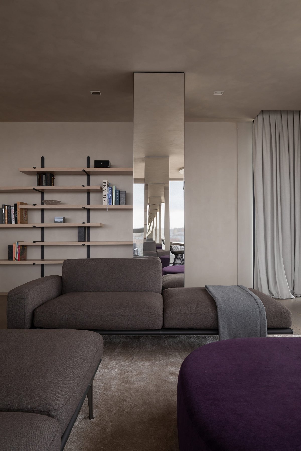 YINJISPACE - ARCH(E)TYPE x LC Residence